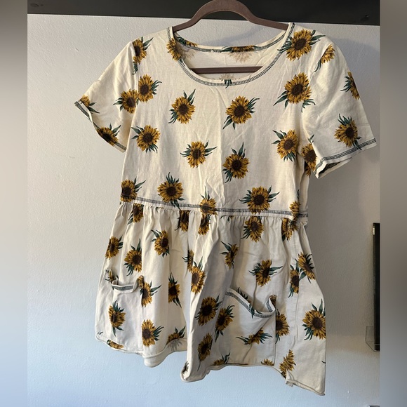 Tops | Vintage Sunflower Top | Poshmark